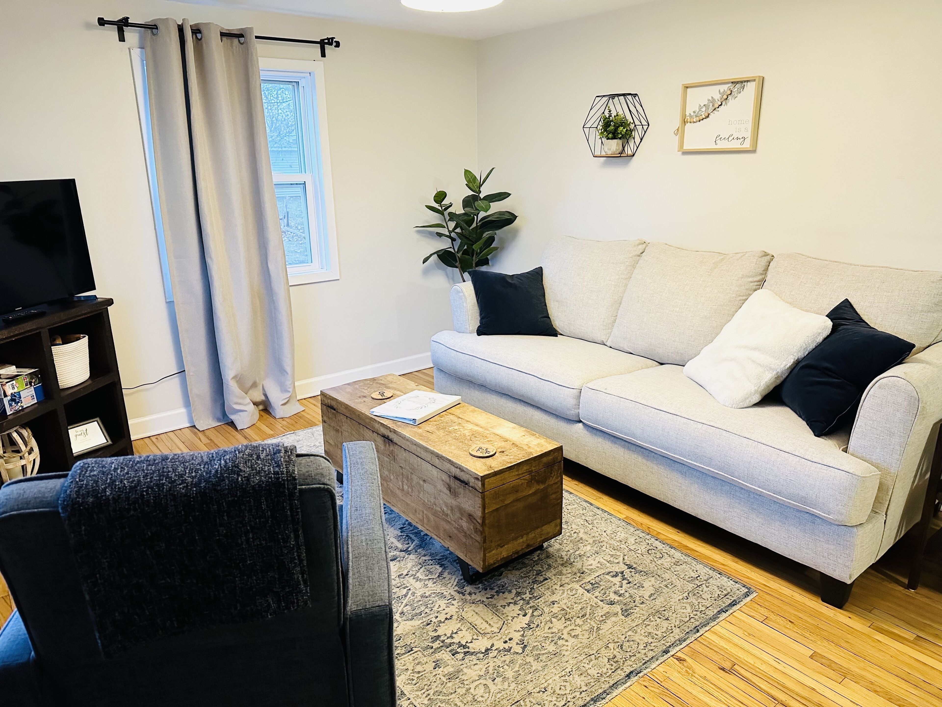 Peaceful Views- 2br Main Level Living W/recliner And Adjustable Bed - Minnesota