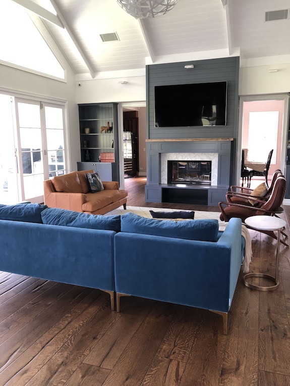 "On The Farm - North Arm" ~ Farm Stay : Farm Play - Murwillumbah