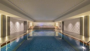 Piscina interior