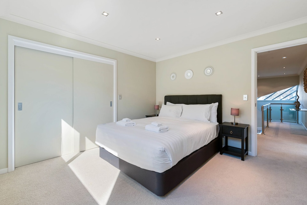 The Perfect Queenstown Destination For You And Your Family. - Queenstown