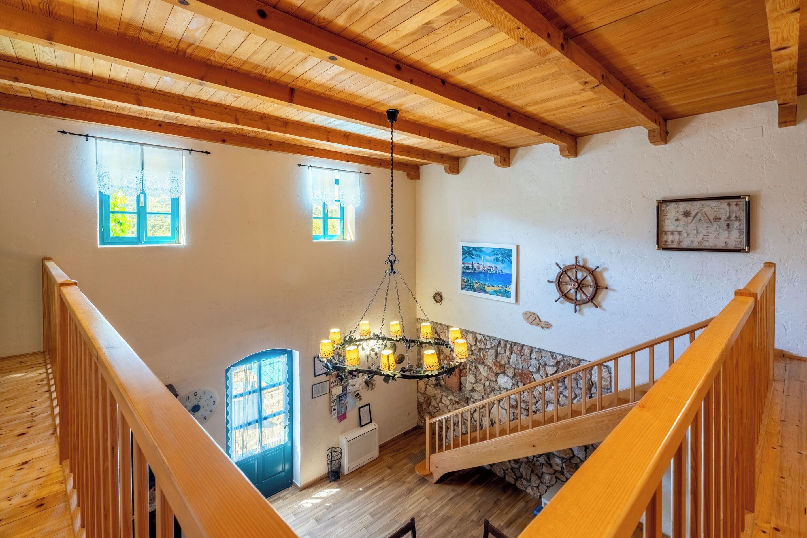 Villa | Entrada