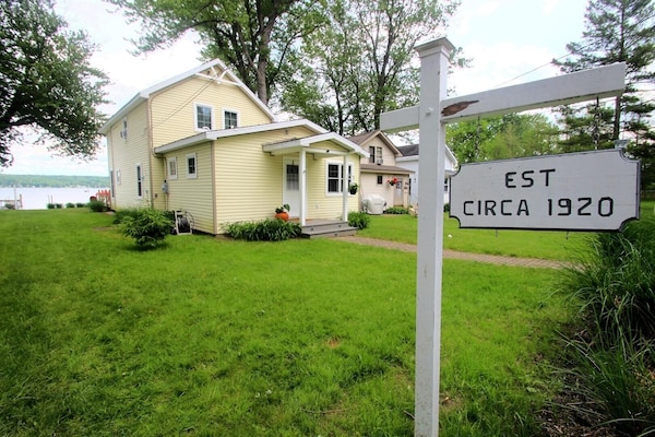 3314 Highland Ave. 4 Bedroom Home By Redawning - Chautauqua, NY