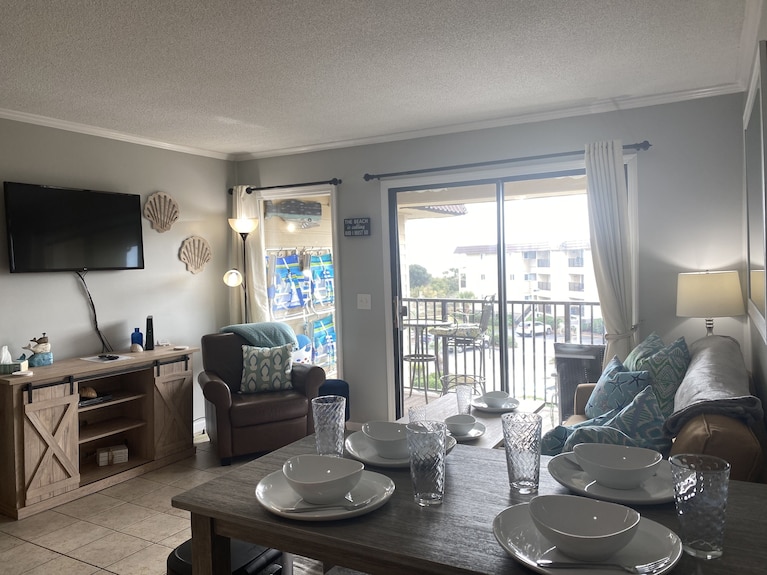 Beautiful Ocean View/ Steps To Beach And Pool - South Carolina