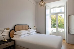 Apartamento, 1 quarto, Vista para a cidade | Cofre no quarto, quartos insonorizados 