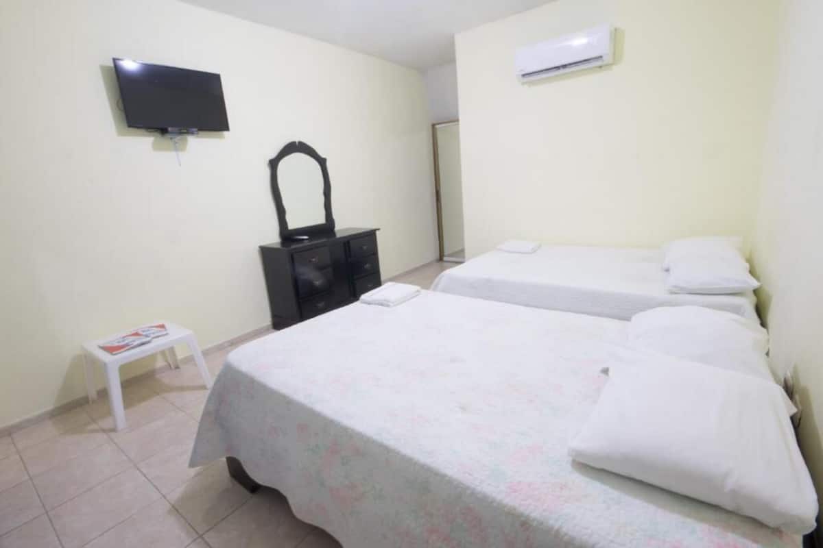 Quarto Duplo Básico