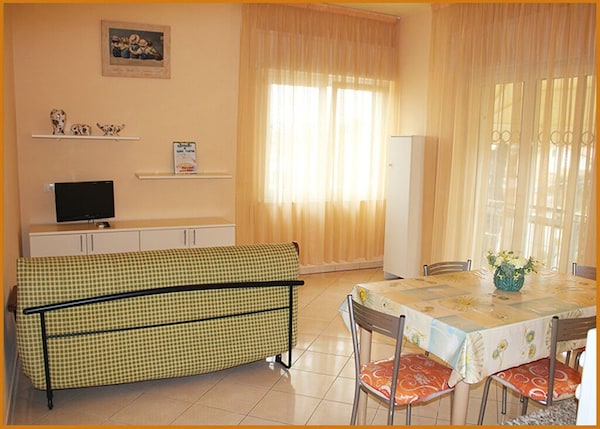 Appartamento Bilocale In Residence A 300 Metri Dal Mare - Forte dei Marmi