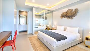 Apartamento Deluxe (A9) | Cofre no quarto, cortinas/cortinados opacos, camas desdobráveis