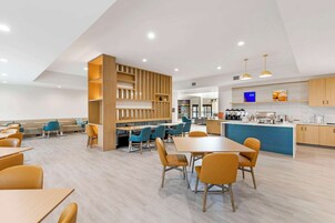 Pequeno-almoço continental diário incluído 