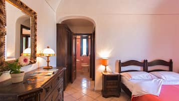 Quarto família | Frigobar, cofres nos quartos, escrivaninha, Wi-Fi de cortesia