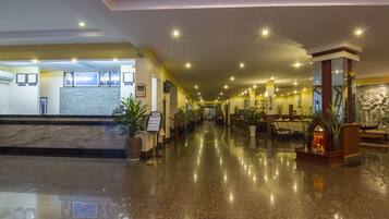 Entrada (vista interior)