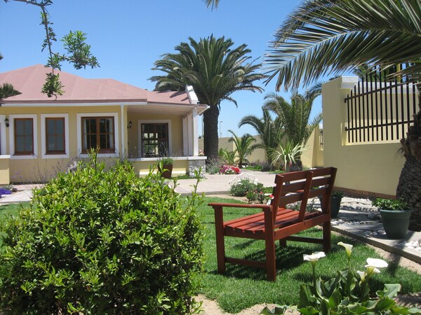 Cornerstone Guesthouse - Swakopmund