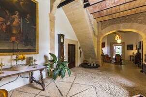 Entrada (vista interior)