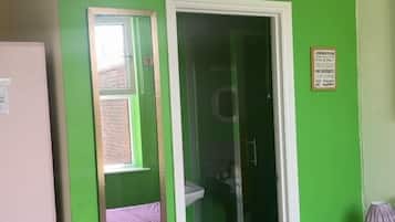 Quarto Duplo, casa de banho anexa | Casa de banho