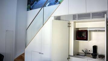 Suite Júnior | Kitchenette privada | Uma cafeteira/bule