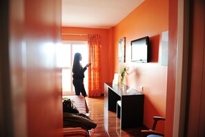 Quarto Individual | Cofre no quarto, quartos insonorizados, berços/camas para crianças 