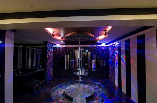 Victoria Court Hillcrest - Pasig - 