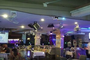Bar (no alojamento)