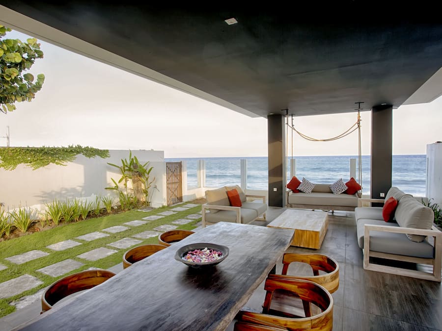 Three Bedroom Beachfront villa # 7 | Fachada