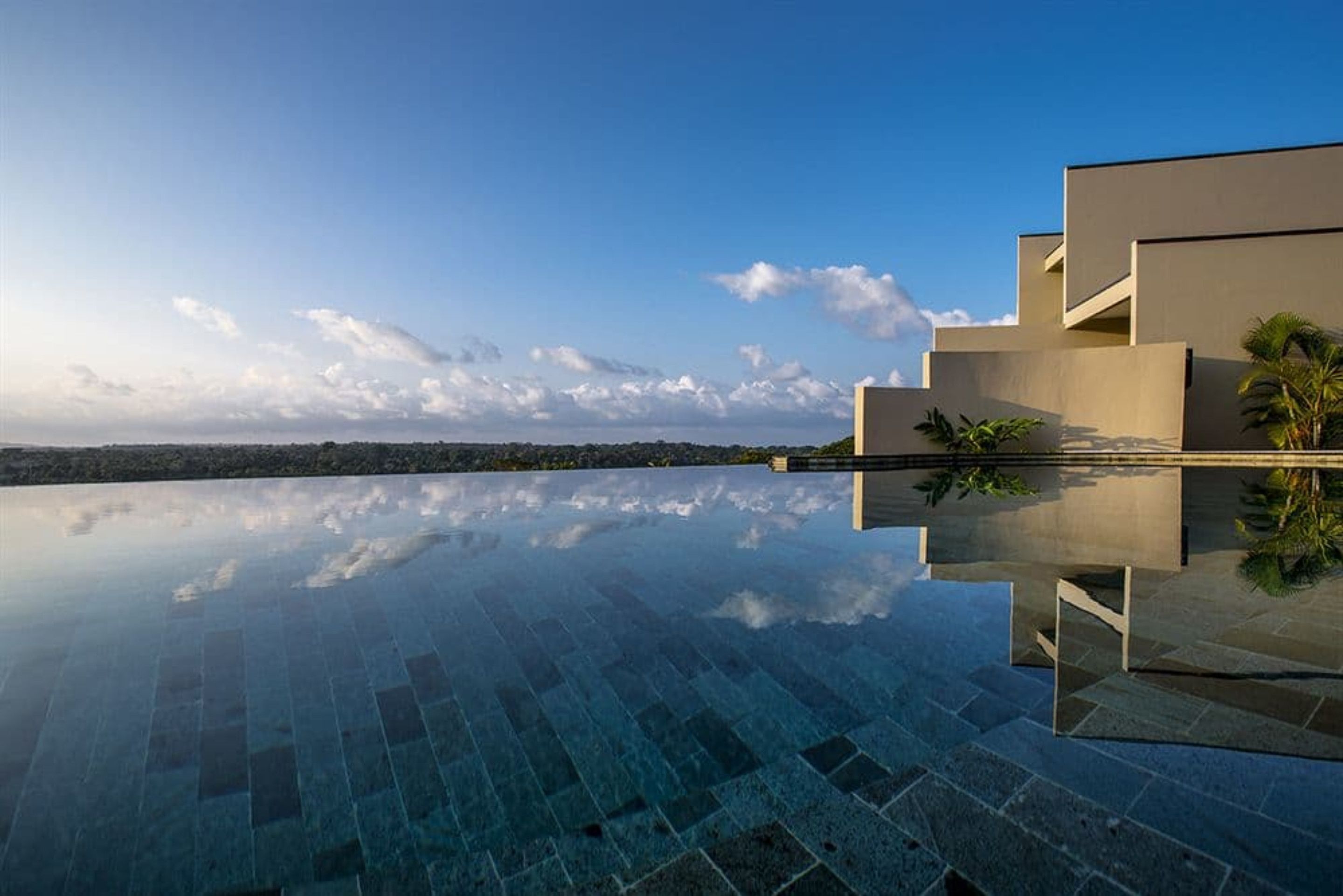 Piscina exterior, toldos gratuitos, espreguiçadeiras 