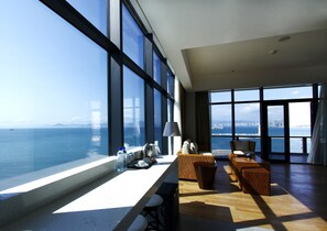 Suite Superior, 1 cama king-size, Vista Oceano | Interior