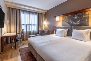 Quarto Superior (Family) | Secretária, cortinas/cortinados opacos, quartos insonorizados 