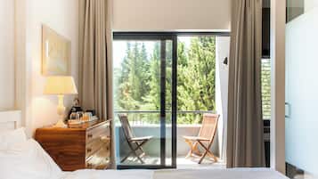 Forest View Double Room | Quartos insonorizados, Wi-fi grátis, roupa de cama fornecida
