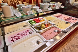 Alimentação e bebidas