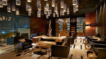3 bares/lounges, este bar no lobby do hotel