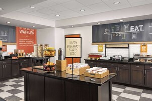 Pequeno-almoço tipo buffet diário incluído 