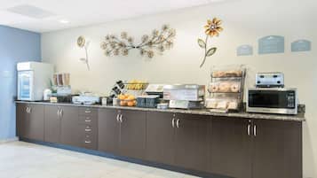 Café da manhã continental grátis todos os dias