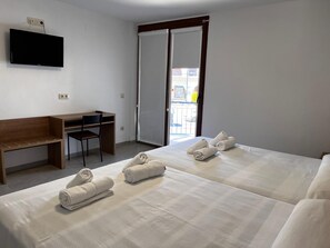 Wi-fi grátis, roupa de cama fornecida 