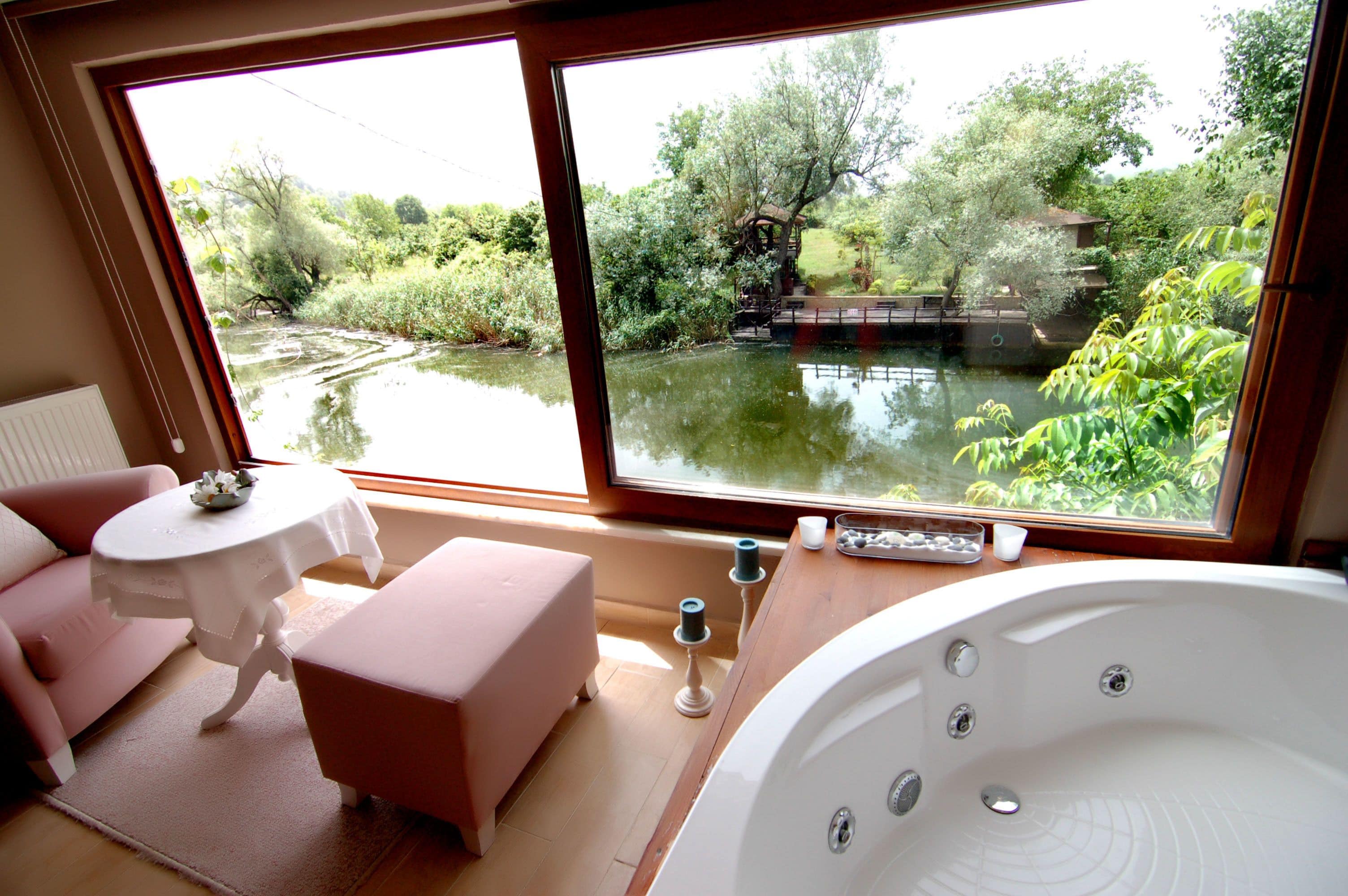 Hurma Deluxe Suite | Banheira de hidromassagem