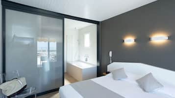 Quarto casal ou duplo, vista para o mar, de frente para o mar | 4 quartos, roupas de cama premium, individualmente mobiliados