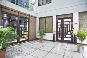 Entrada (vista interior)