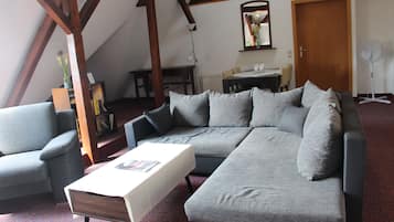 1 quarto, roupas de cama premium, camas com colchões pillow-top