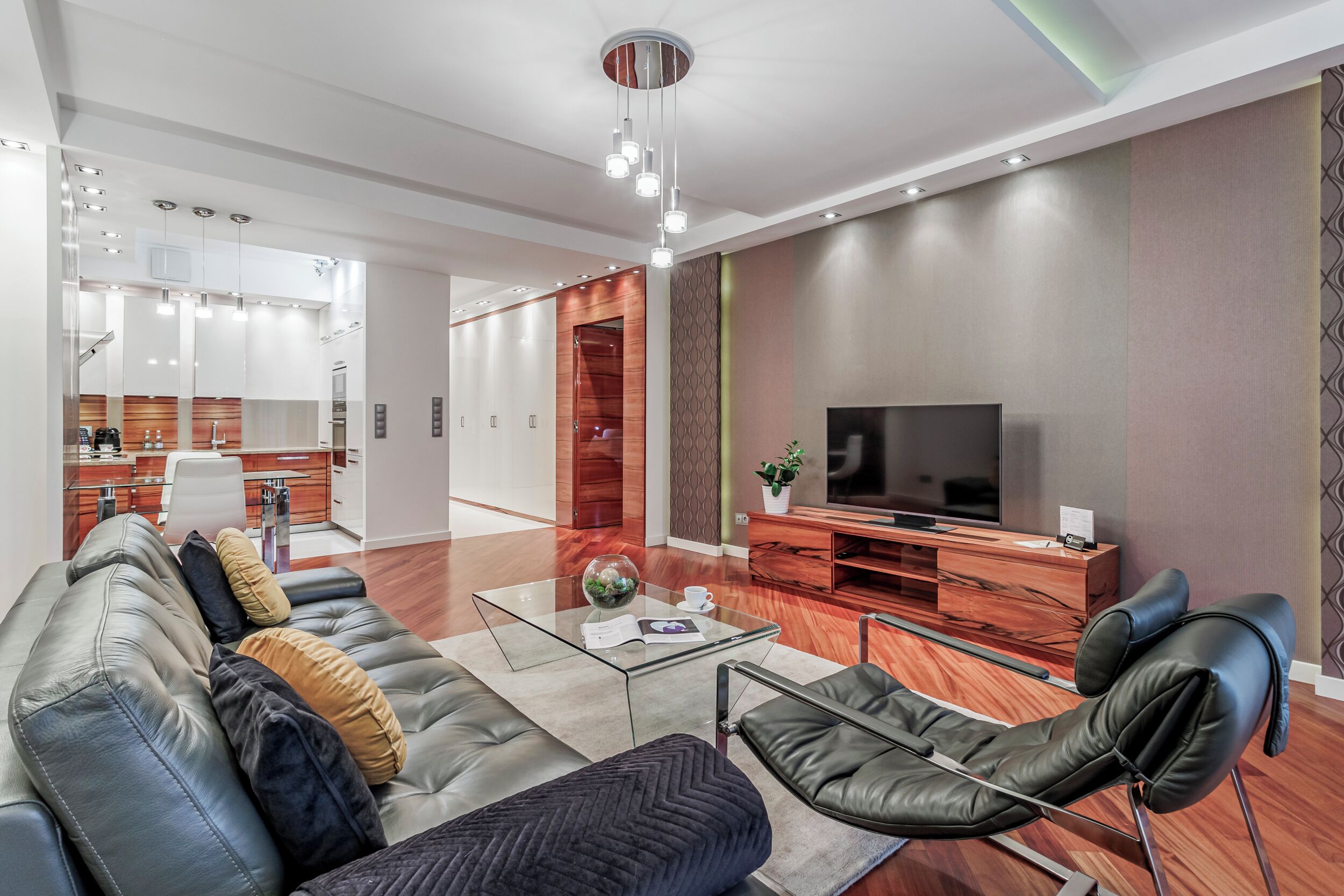 Apartamento Premier | Cofre no quarto, com decoração personalizada 