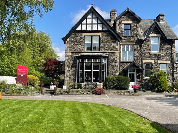 Beaumont House With Free Off-site Health Club - Adults Only - Bowness-on-Windermere