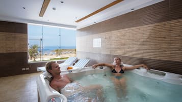 Sauna, banheira de hidromassagem, banho turco, hammam