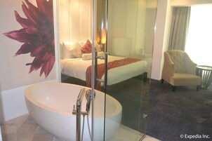 Quarto Executivo | Lavatório na casa de banho