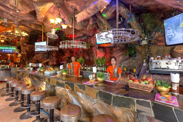 Alimentação e bebidas