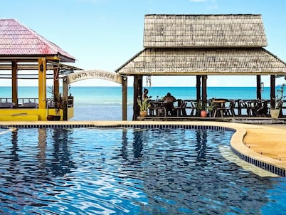 Lanta New Beach Bungalows