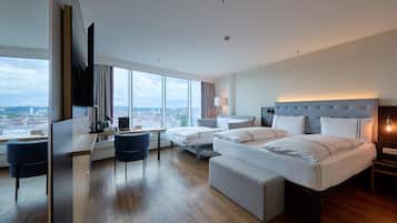 Quarto Triplo | Quartos insonorizados, Wi-fi grátis, roupa de cama fornecida