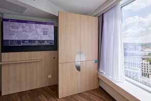 Quartos à prova de som, Wi-Fi de cortesia, roupa de cama