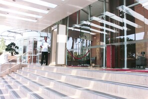 ASTON Pluit Hotel & Residence in Jakarta: Find Hotel Reviews, Rooms ...