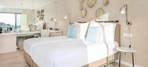 Quarto família | Frigobar, cofres nos quartos, escrivaninha, Wi-Fi de cortesia