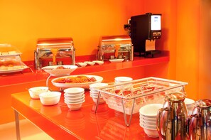 Café da manhã continental grátis todos os dias