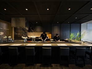 Pequenos-almoços e jantares servidos