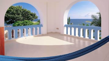 Casa, 4 quartos, piscina particular | Terraço/pátio