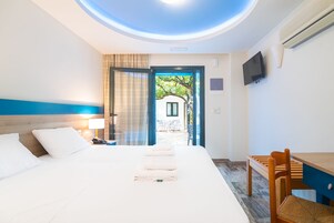 Quarto Standard, vista para o jardim | Vista do quarto