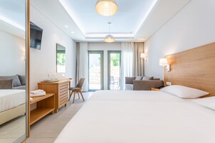 Quarto Triplo, vista para o jardim | Vista do quarto